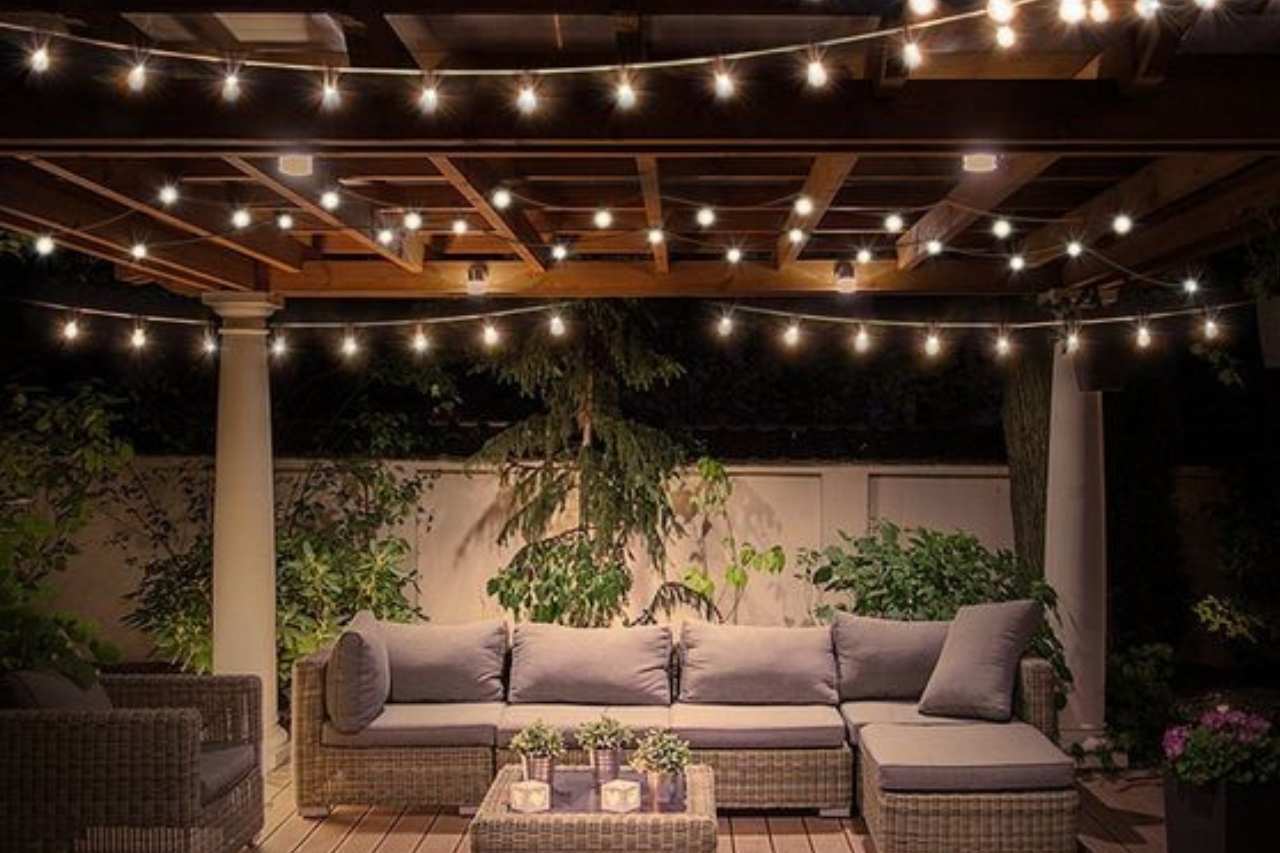 Buy Outdoor Commercial LED Festoon Lights in Brisbane